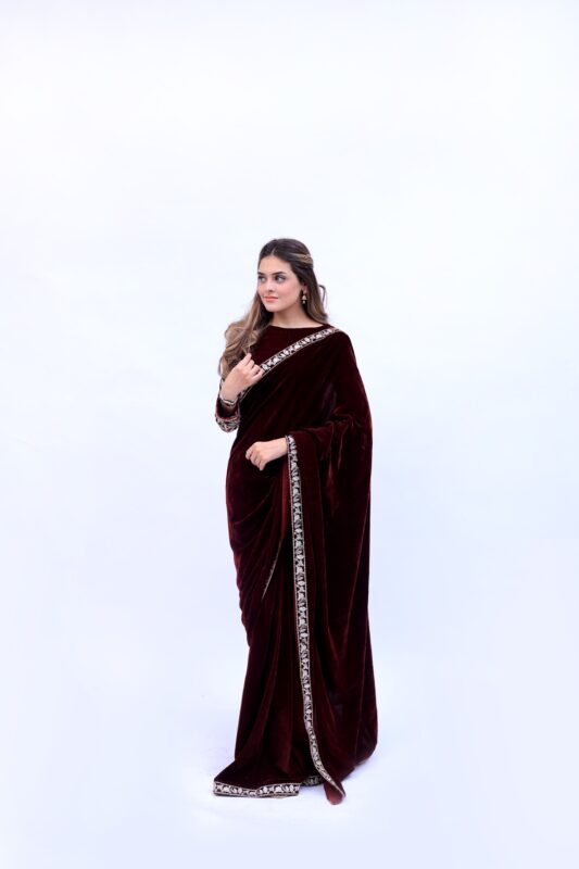 Regal Threads Velvet Saree – Hurf